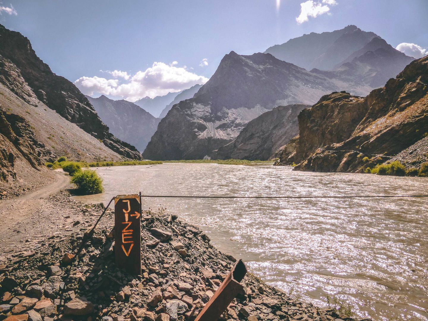 Pamir Highway - Kalpak Travel